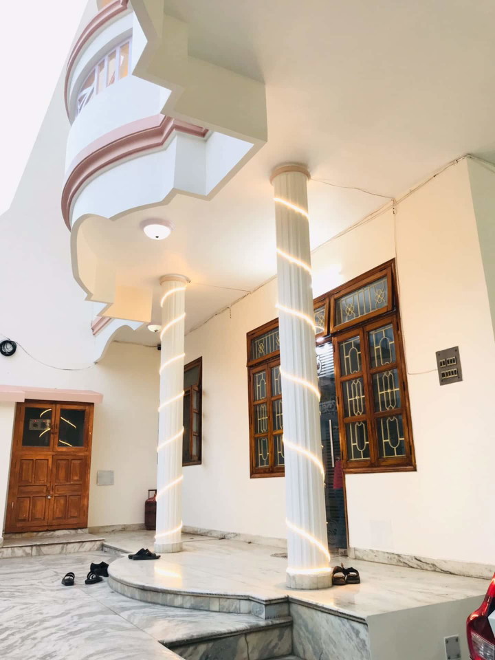 Shree Shyam Kunj - Varanasi