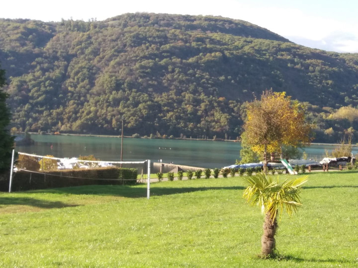 L ÉCrin Nathure, 
Entre Lac Et Montagne - France