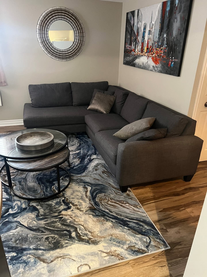 Cozy Comfort Meets City Vibes! - Waterloo