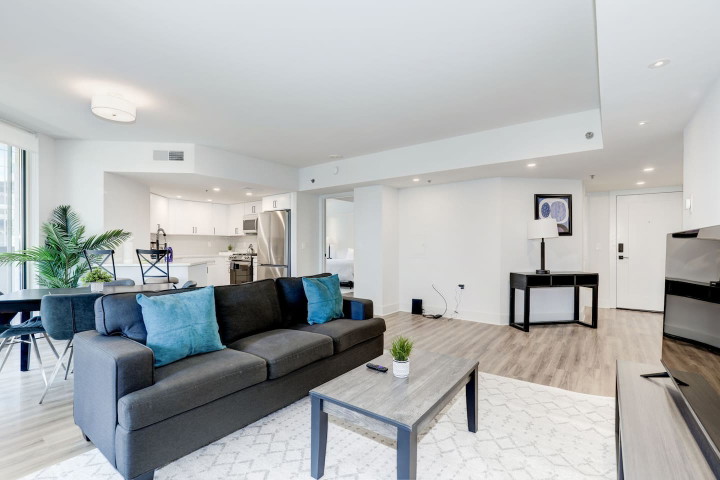 2br Urban Oasis, Dc Access With Lux Comforts - Arlington, VA