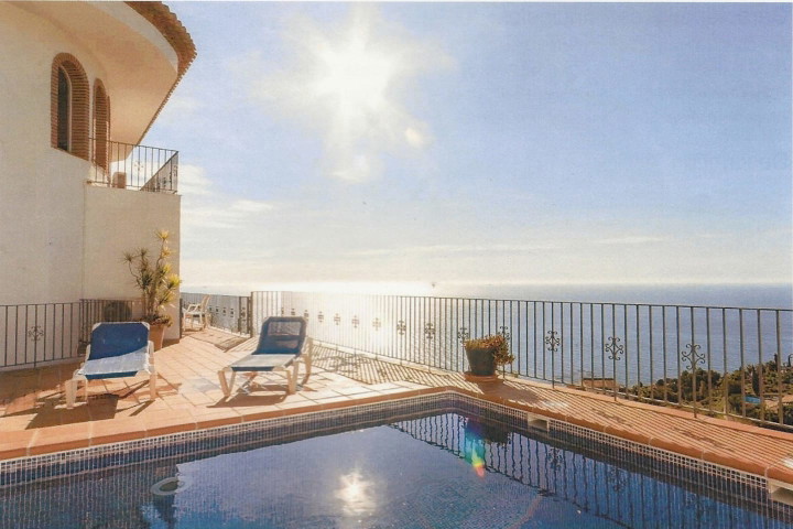"Las Vistas": Charm, Comfort And Breathtaking Views - Salobreña
