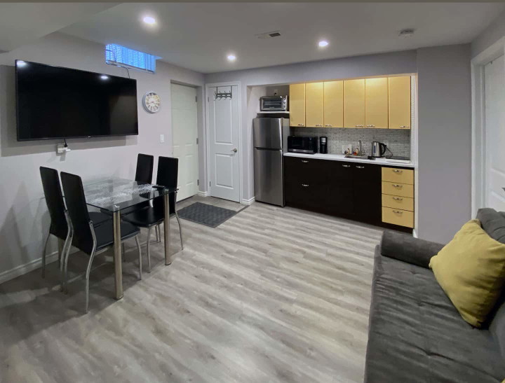 Private Entrance 1 Bedroom Basement Suite - Vaughan