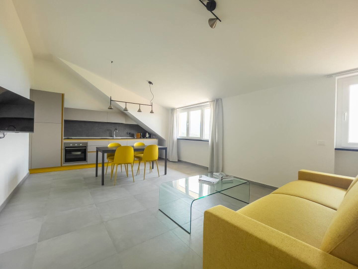 Portofino Apartment, Sleeps 4 - Moneglia