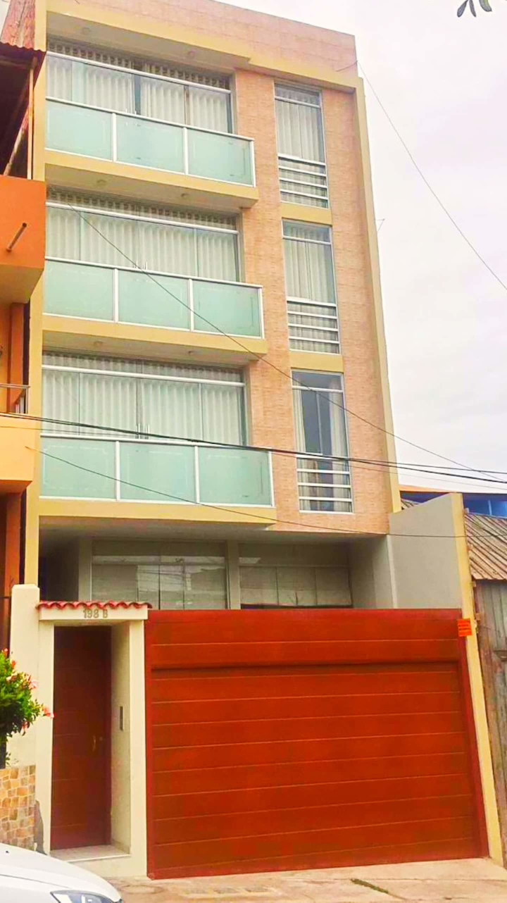 4th Floor Apartment 4 Blocks From Downtown - Mollendo