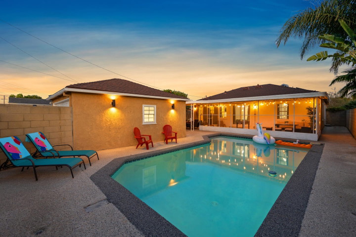 Mid Century|cozy Pool Home|near La/beach&disney - Long Beach, CA