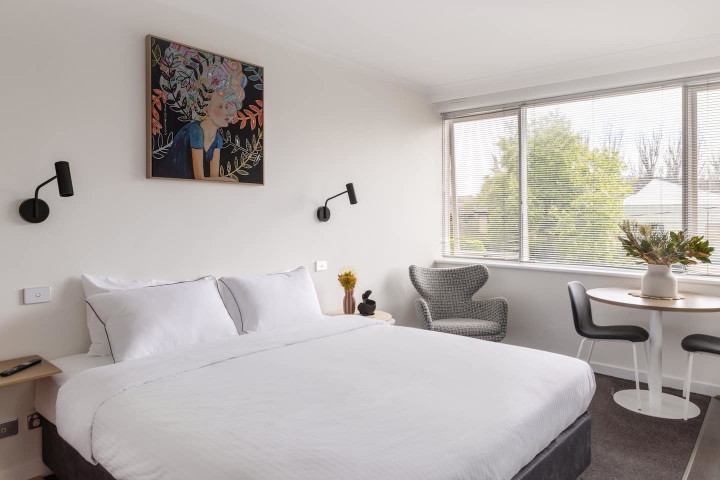King Studio Plus At Mac St Kilda Blessington St - Saint Kilda