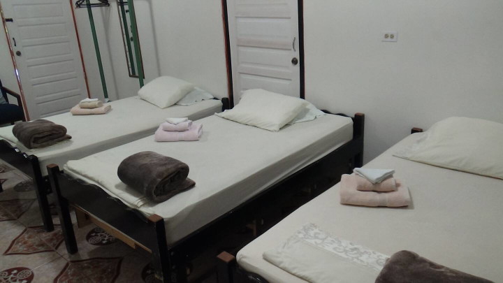 Triple Room For Group Travel - Belmopan