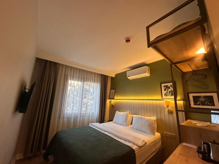 Dernière Sortie Avant Le Pont, C'est Ici, C'est Airbnb - Ankara