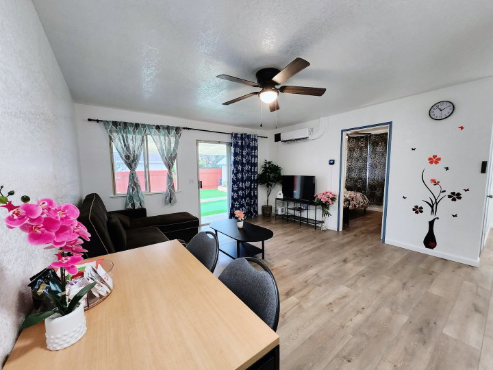 Charming 1 Bedrooms Unit In Sacramento - Sacramento, CA