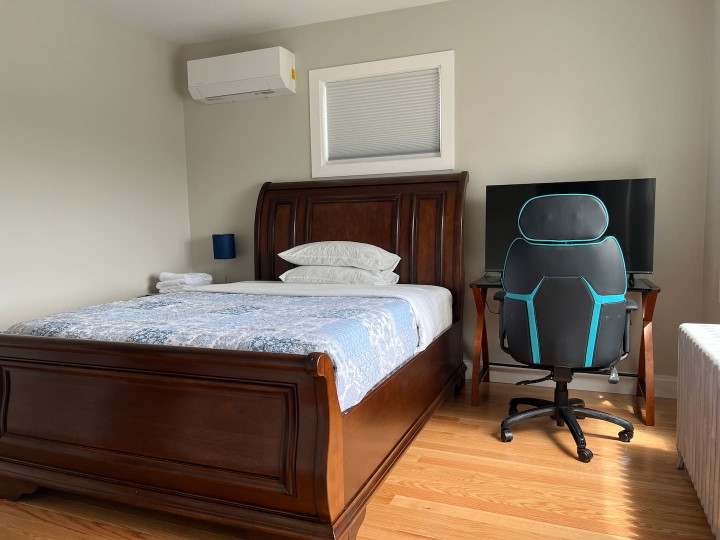 5 Room1# - Revere, MA
