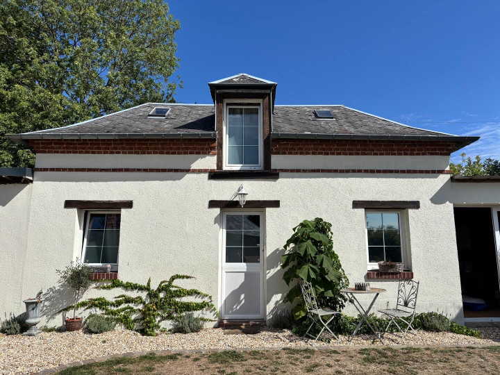 Le Petit Cocon Normand - Jardin Et Parking Privé - Bernay