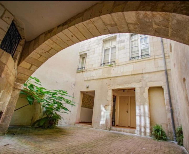 Charming Apartment In The Heart Of The City. - La Rochelle