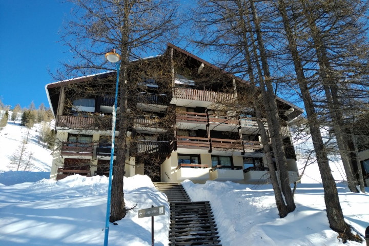 Isola 2000: 2/3 Rooms Duplex With Terrace. - Isola