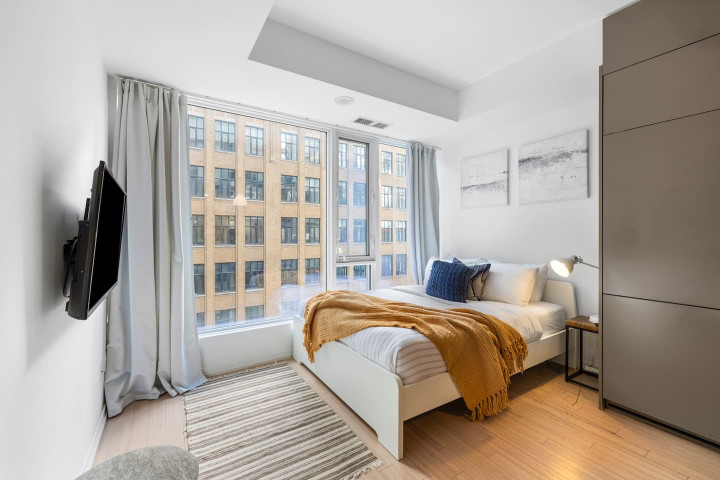 Urban Oasis Central Studio Condo Perfect Getaway - Toronto