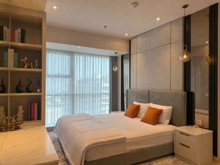 Modern Luxurycozy2br-78m2@tunjungan Plaza - Indonesia