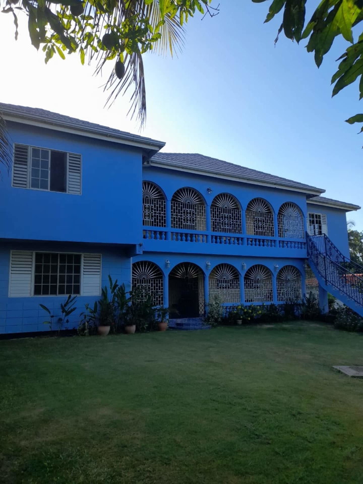 Mays Villa Holiday Rental Ocho Rios - Ocho Rios
