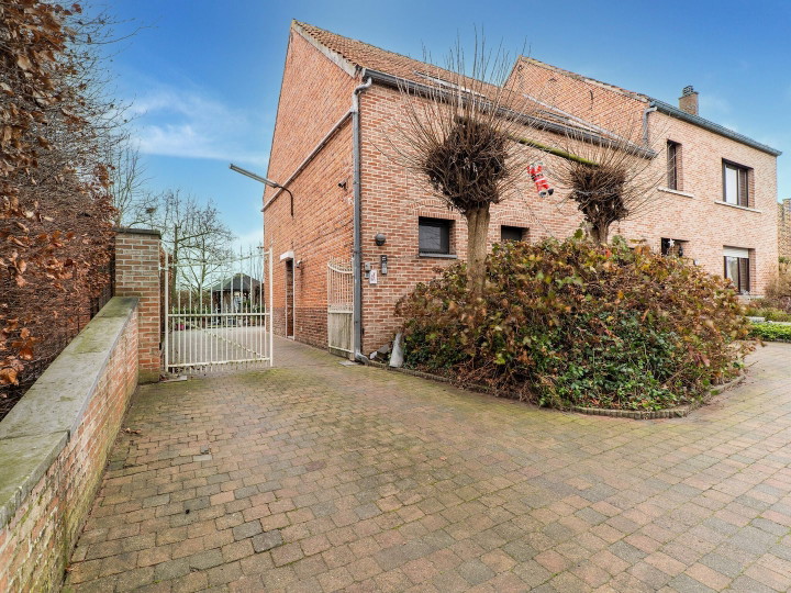 Maison Zoutleeuw Avec Piscine - Brabant Wallon