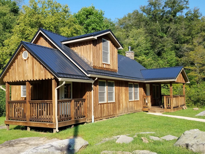 Cottage On Meadow Run - Streamside Cottage Escape - Ohio