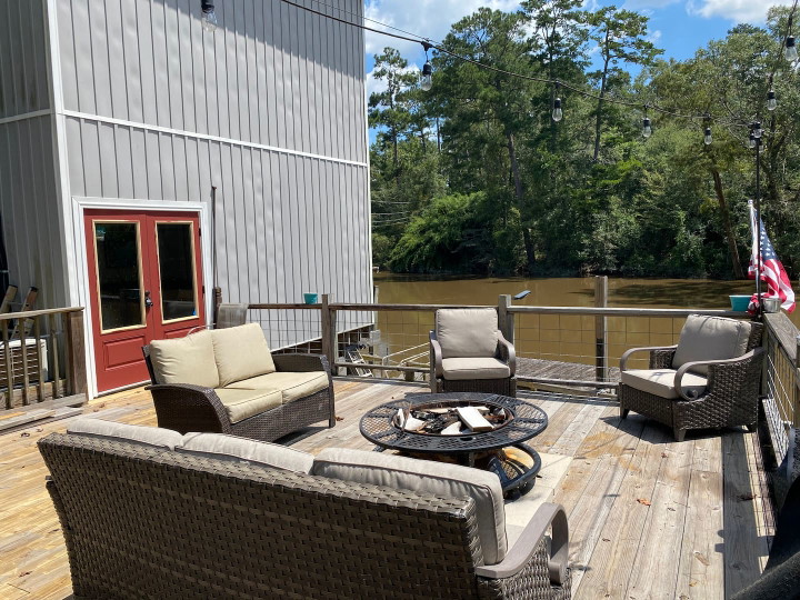 Riverside Retreat: Getaway On The Tangipahoa River - Louisiana