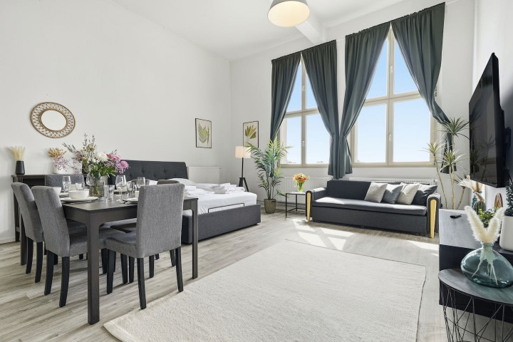 Mint - High Ceilings Factory Loft - Berlin Weissensee - Berlin