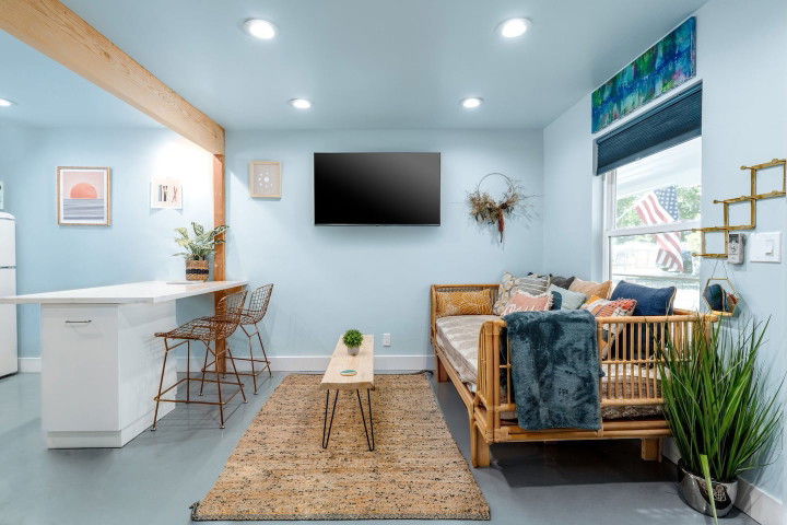 Boho Room - Boutique 1941 Motel, W/ Full Kitchen - Placerville, CA