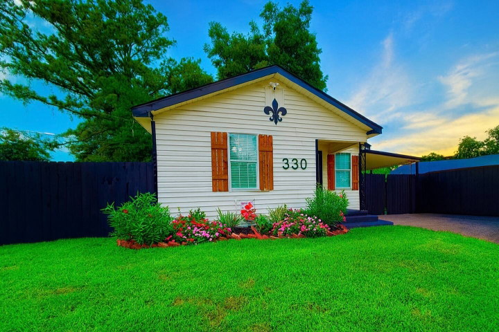 Mama Ila's Cottage - Alexandria, LA