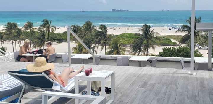 Studio W/ Rooftop Pool On Ocean Dr Sobe - Miami Beach