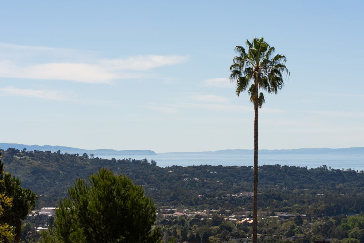 Private Suite - Views, Close To Town & Beaches - Santa Barbara, CA