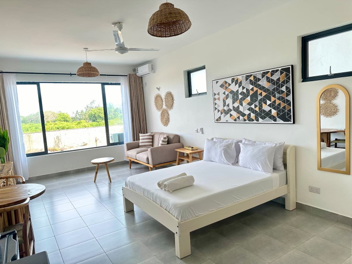 Modern Shanzu Studio  Rooftoppool  Walk To Beach - モンバサ