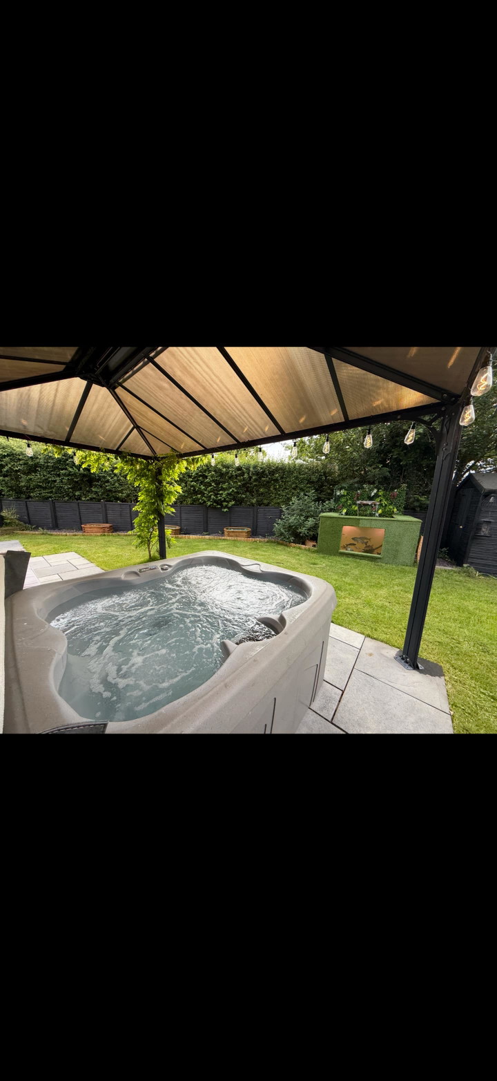 The Bainden, With Private Hot Tub All Year Round - Crowborough