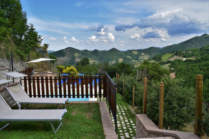 Casale Di Naro Agriturismo Ad Uso Esclusivo - Urbino