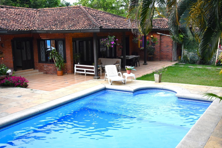 Casa Campestre · Piscina Privada · Bbq · 11 Pers - Cali