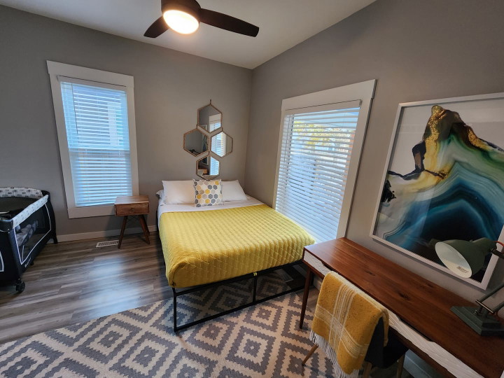 Lux Delano - Wichita, KS