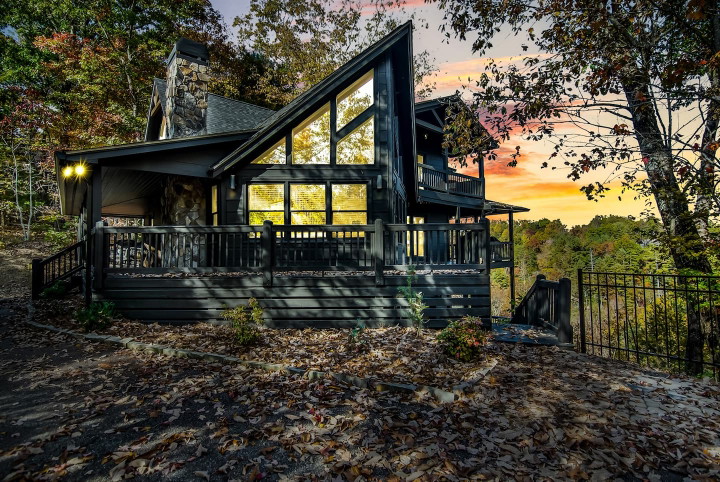 Views, Sauna, Hot Tub, Paved Roads, 2 Masters - Blue Ridge, GA