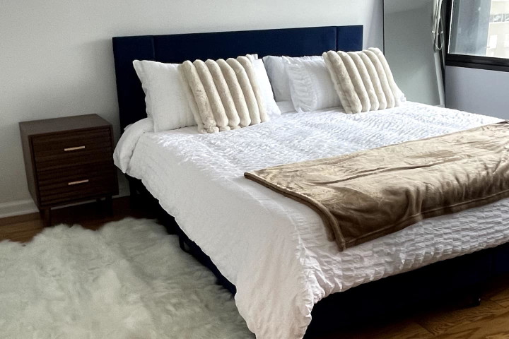 Downtown Stamford Studio · Walk To Metro-north - Stamford, CT
