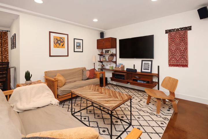 Private Suite In Denver's Park Hill Neighborhood - Denver, CO