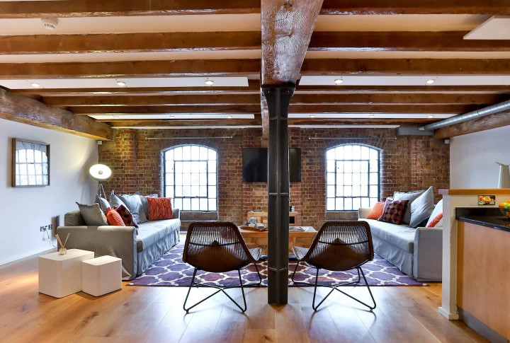 Wild Roses | The Cedar Warehouse - Excel - 10 - London