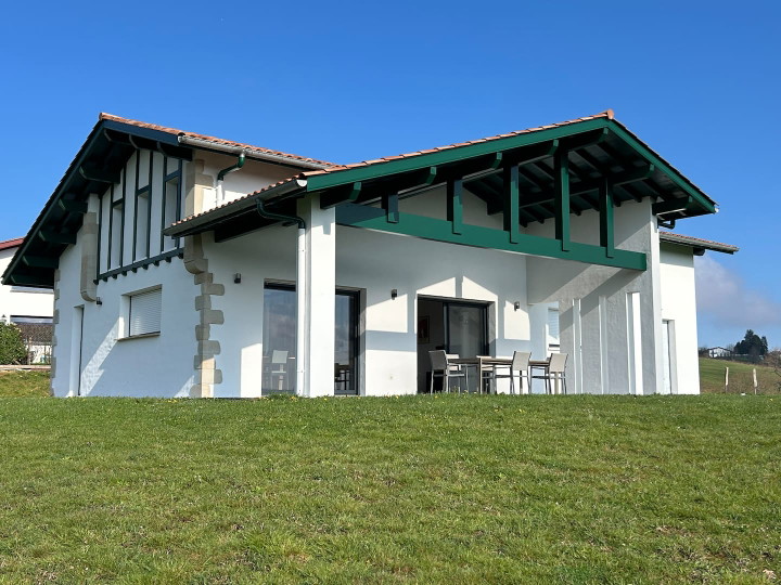 Maison Ama Lur - Familiale - Pays Basque - Espelette
