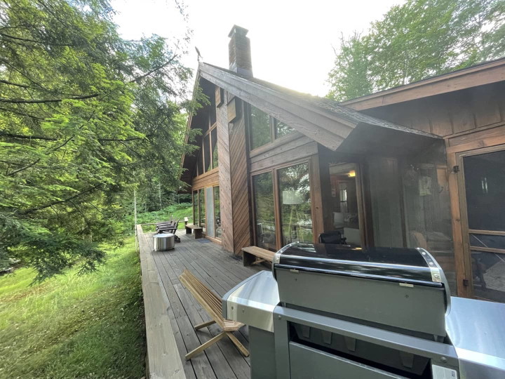 Luxurious Waterfront With Mountain Views - Tupper Lake, NY
