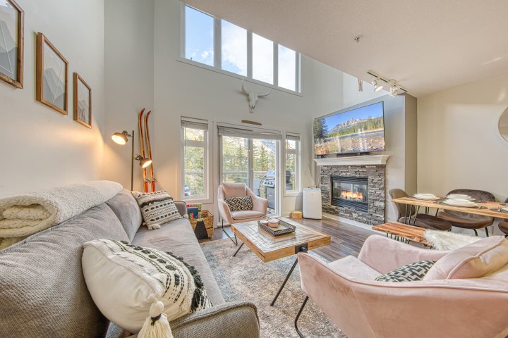 Rocky Mountain Retreat | 15 Min To Banff! - Canmore