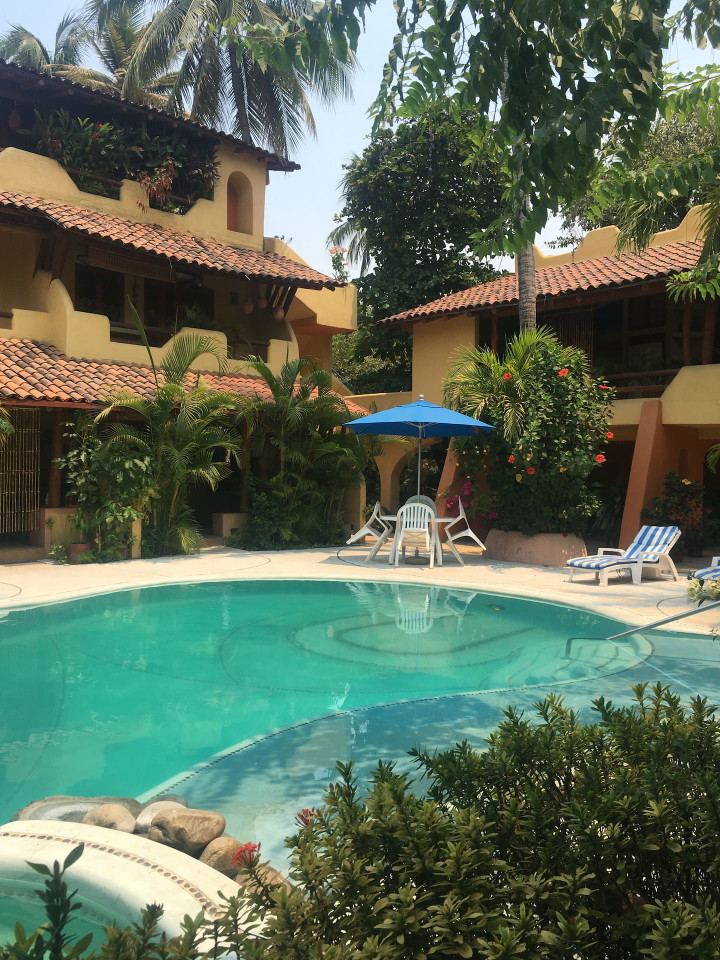 Casabu - Zihuatanejo