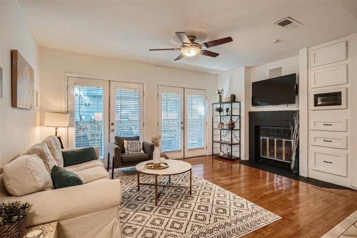 Appartement En Résidence Avec Piscine Et Patio Dans Le 4e Quartier - Charlotte, NC