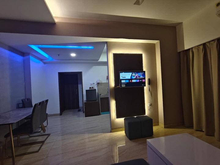 Shri Ji Homess 2.0/near Prem Mandir And Iskcon - 沃林達文