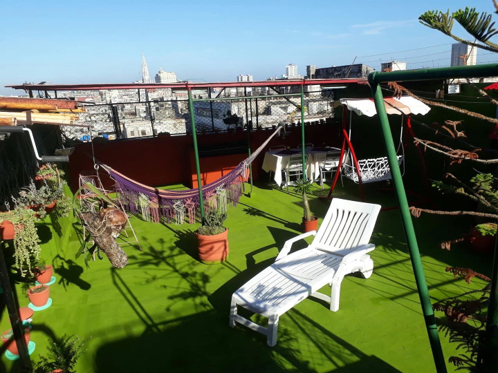 Casa Acogedora Terraza Amplia Y Vista A La Ciudad - Havana