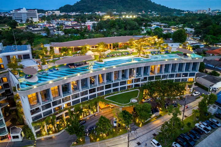 2 Bedrooms W Balcony & Washer @ Homa Phuket Town - Phuket