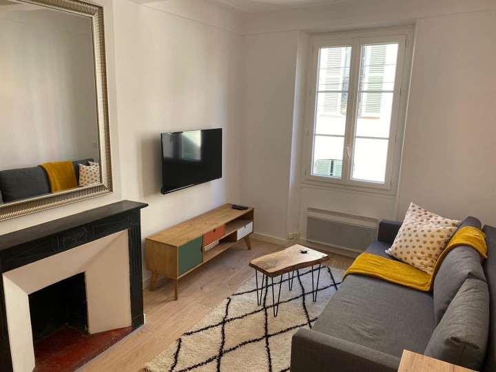 Studio In The Heart Of Old Antibes - Biot