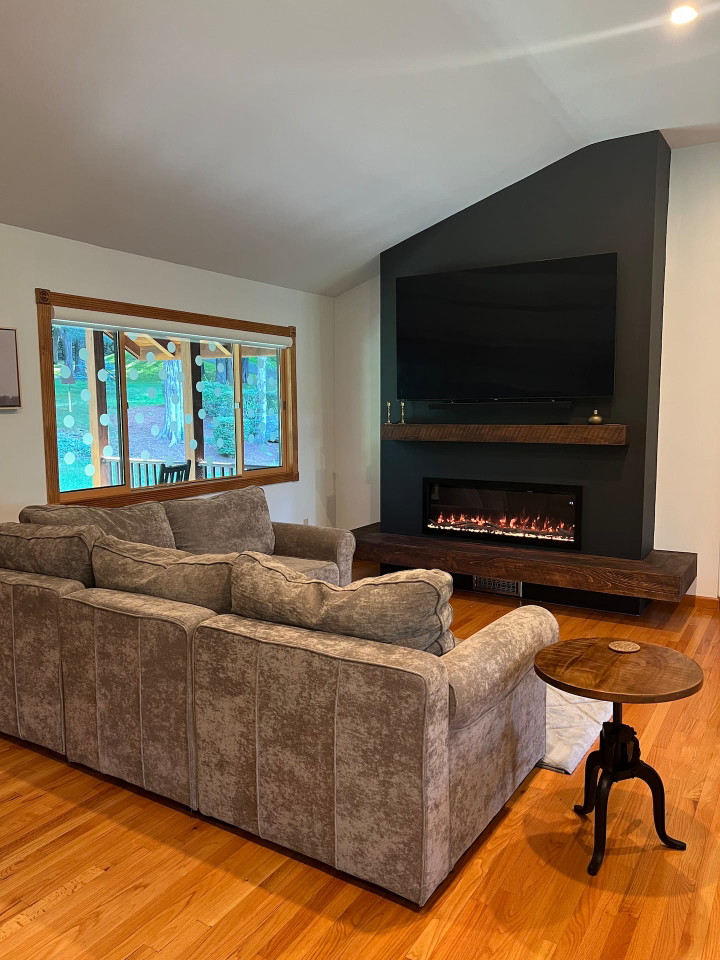 A Nestled Retreat On 15 Acres - Newtown, CT