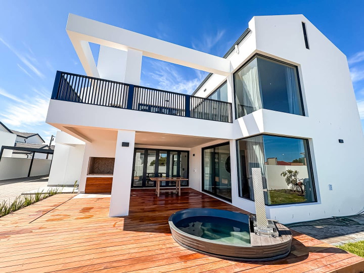 House Serenity - Saint Helena Bay