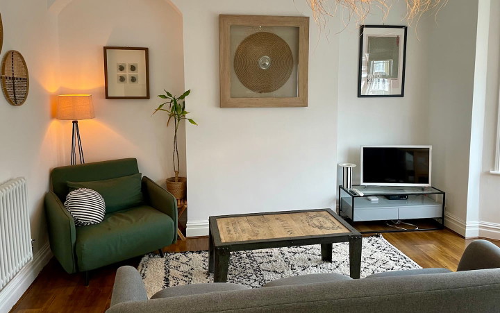 Cosy Three Bed South Woodford Apartment - Chingford
