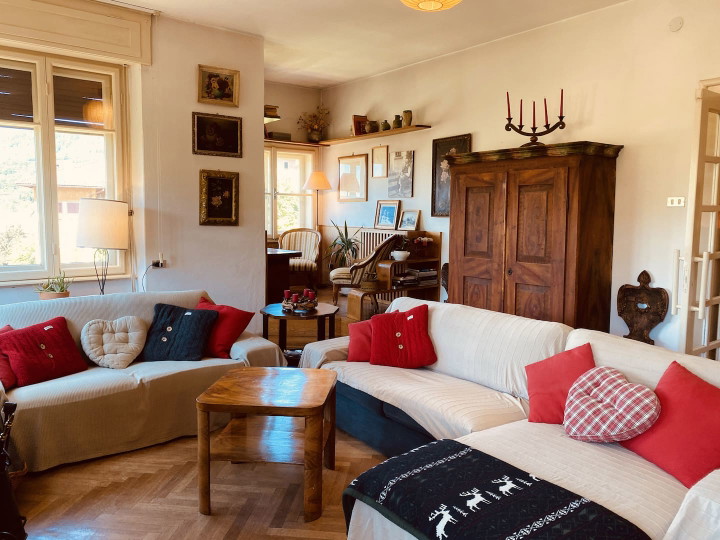 Dimora Giovanna | Period Charm With A View Of The Valley - Cavalese